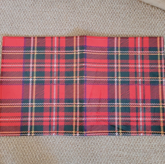 Farmhouse | Holiday | Red Farmhouse Plaid Mat Holiday Everyday Basic ...